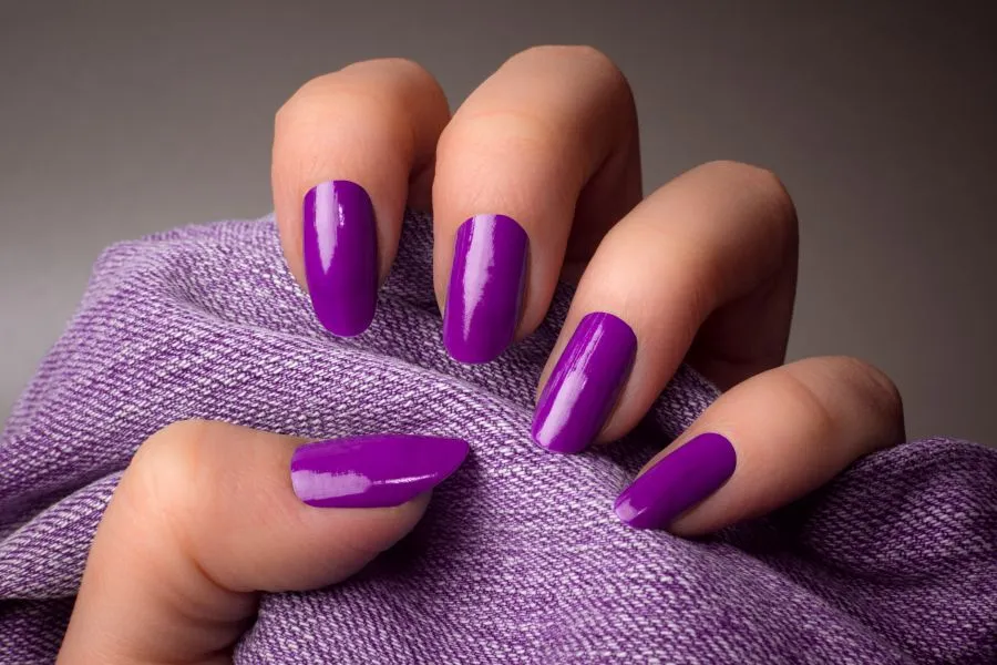 iPolish debuts digital color-changing nails at CES 2026